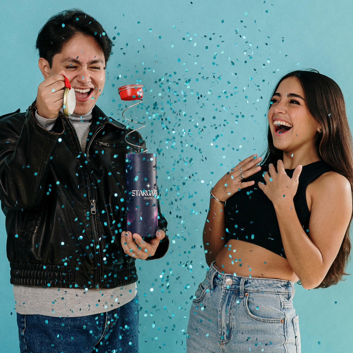 Spring Loaded Glitter Bomb | THE BIGGEST GLITTER BOMB – Pranks Anonymous