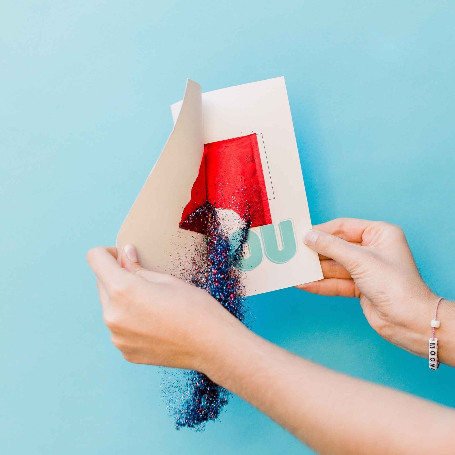 Glitter Bomb Cards | Pranks Anonymous | Hilarious Prank Confetti Cards